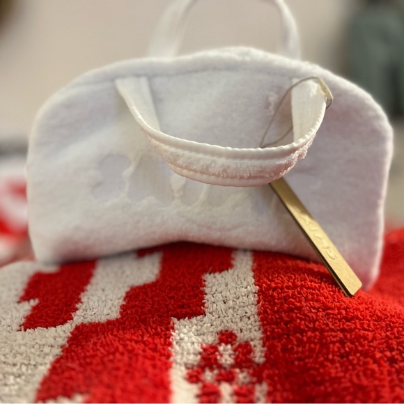 SKIMS | Bags | Skims Duffle Bag White | Poshmark